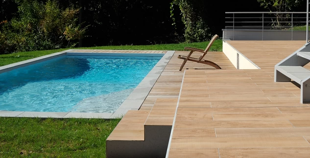 Pool & Outdoor Tiles: Stylish Aquatic Ambiance